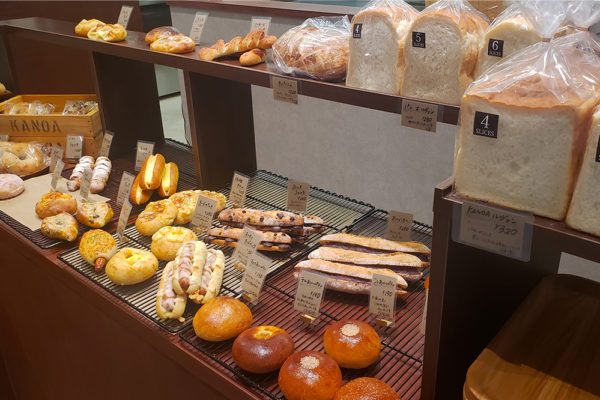 前日の23時から仕込み開始！自由でこだわりが詰まった京都東寺『KANOA bakery』 | PARIS mag パリマグ